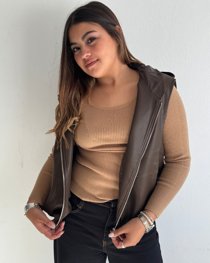 Chaleco Julia Marrón – Koala Shop